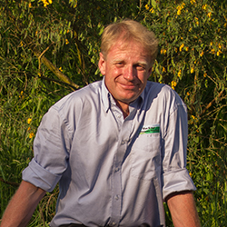 Patron, Ambassadors and Trustees – The British Thoroughbred Retraining ...